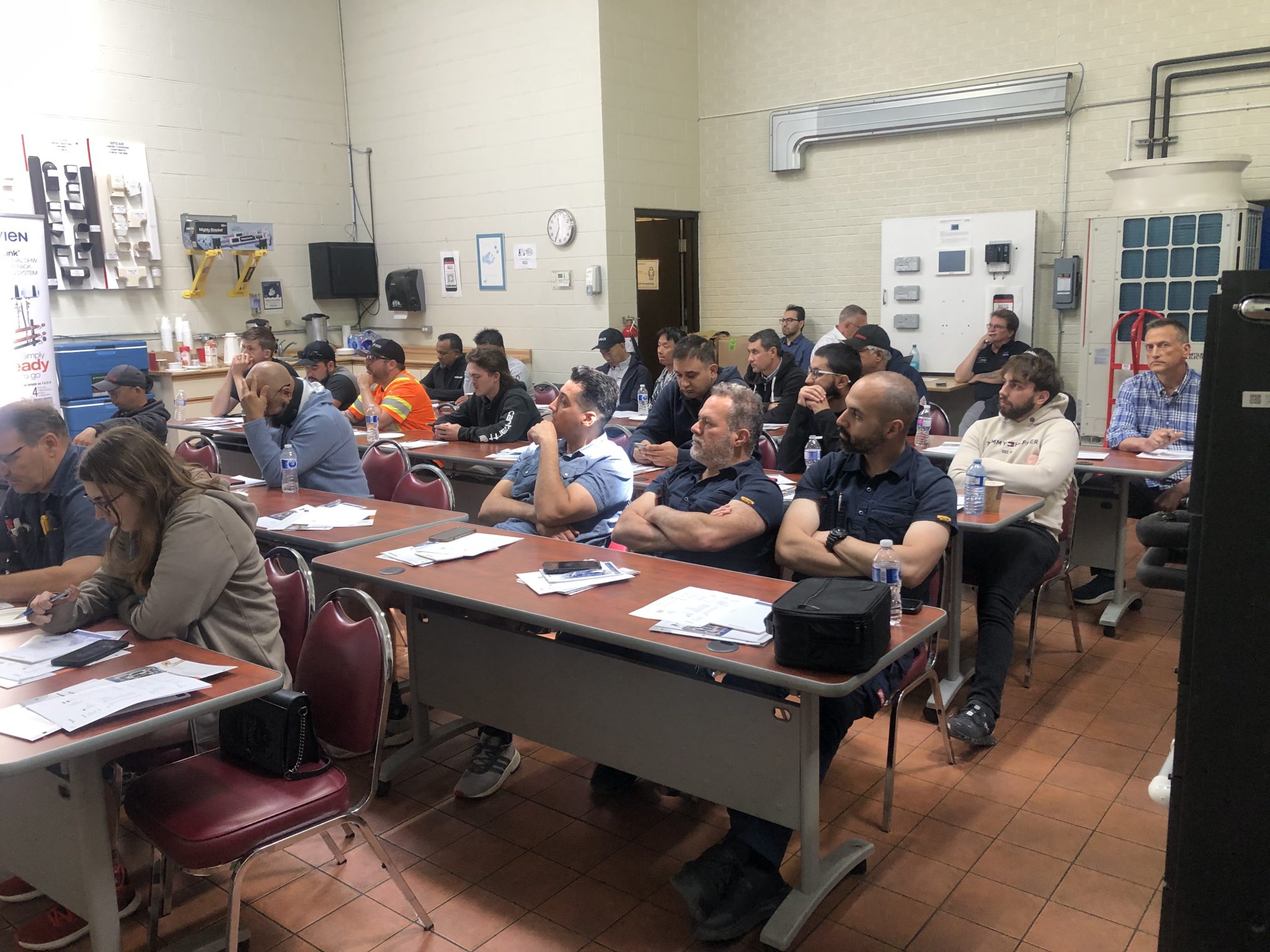 Training - Mits Airconditioning Inc. - H.V.A.C Distributor